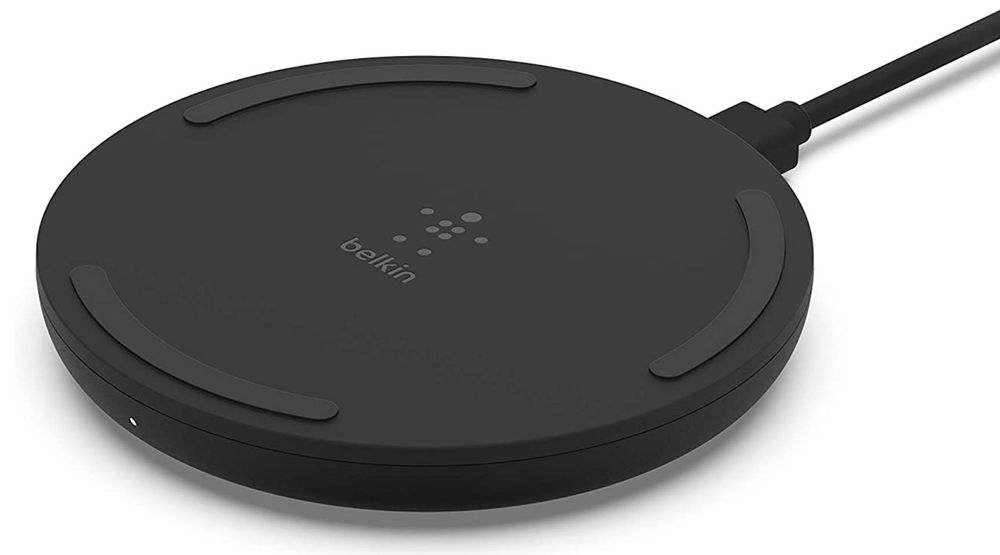 7 Best Wireless Chargers for iPhone 14 Series | appsntips
