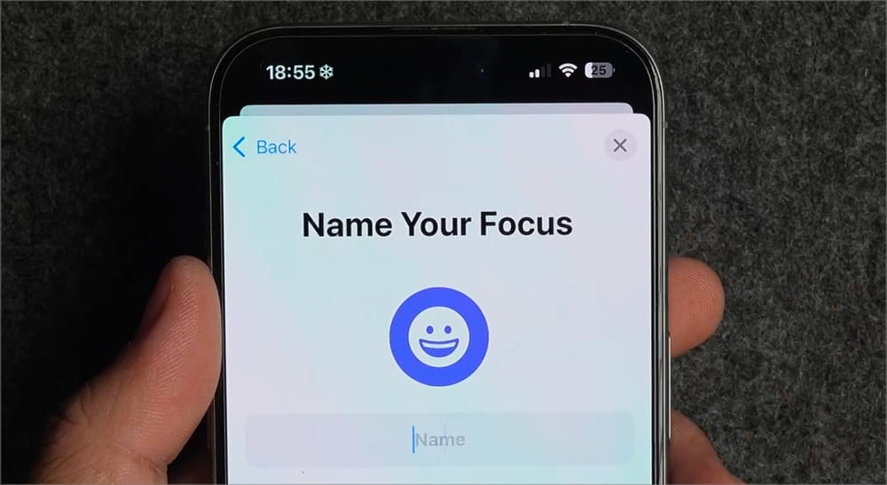 How to Show Your Name on iPhone Lock Screen