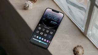 How to Change Lock Screen Time Font and Color on iPhone | appsntips